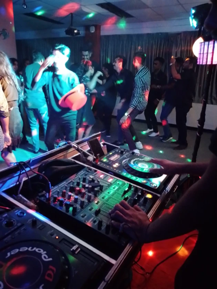 Parties - DILS BEAT DJS-Music DJ Services Provider